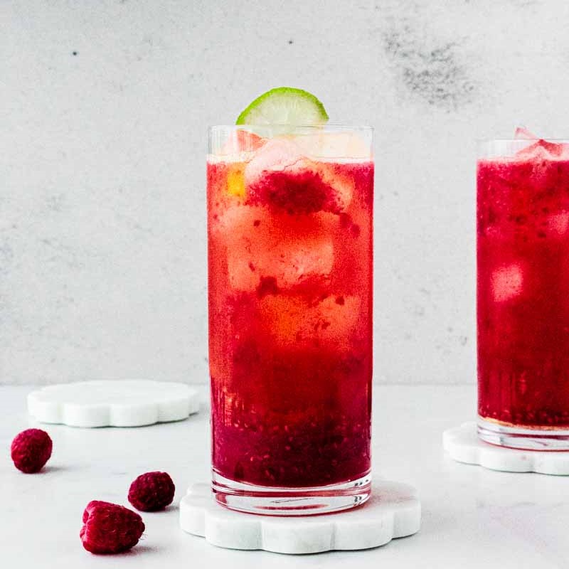 Raspberry Fizz Mocktail