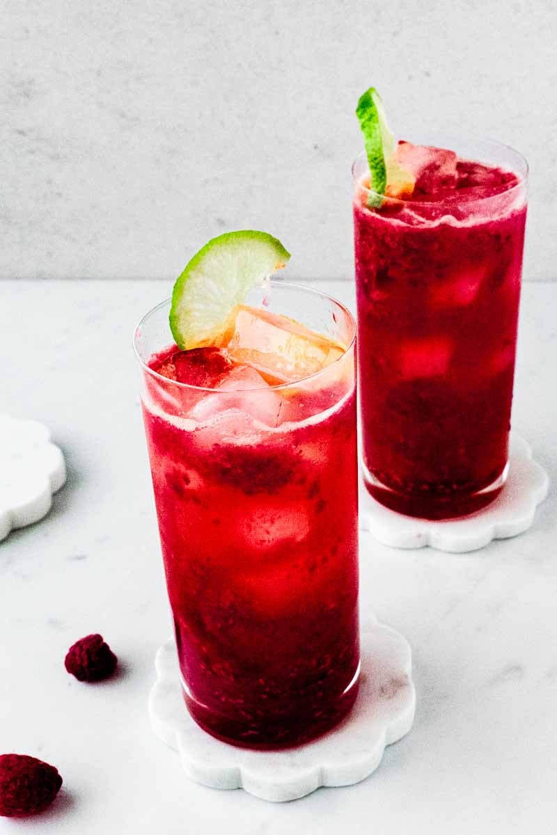 Raspberry Fizz Mocktail