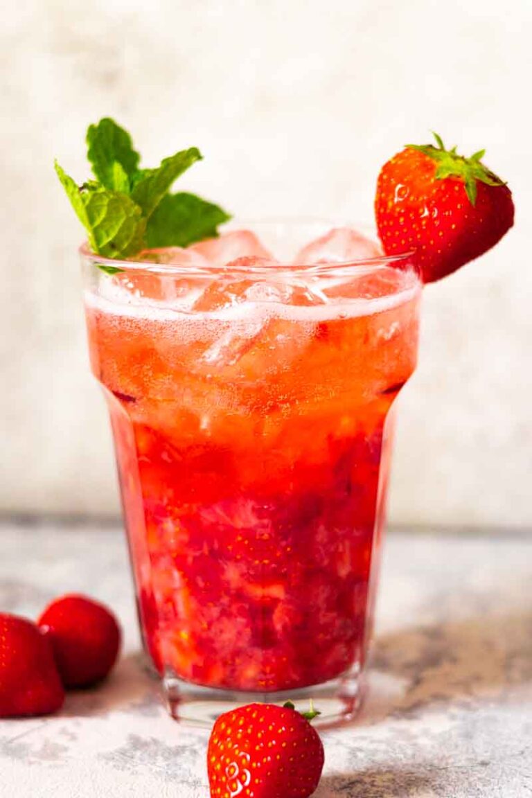 Sparkling Strawberry Mocktail