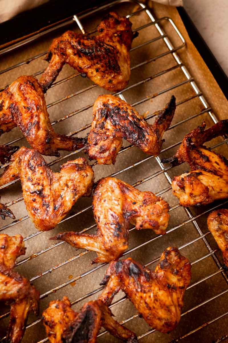 Crispy Dry Rub Chicken Wings